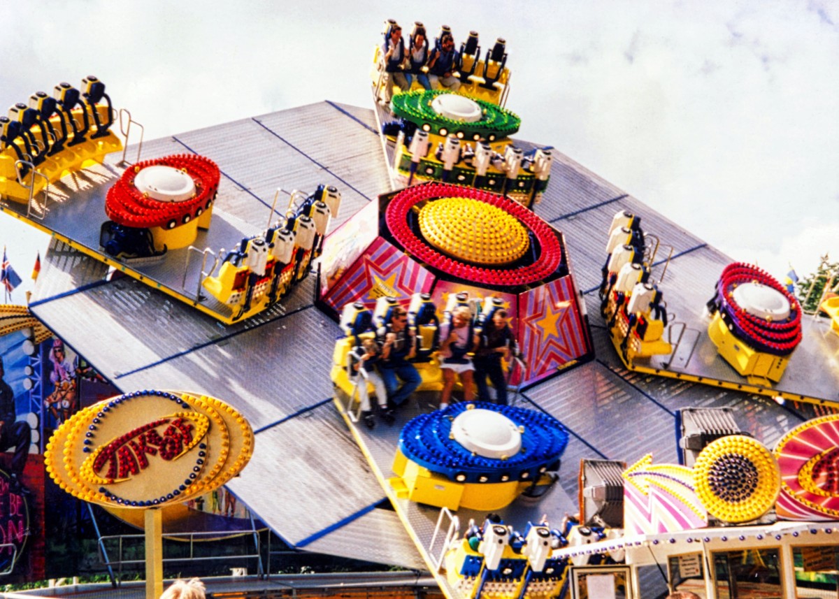 Dynamic Motion Stage in Danse Macabre combinatie van ritelementen ...